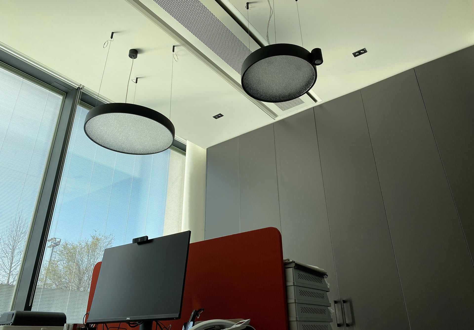 Screenline: integral blinds patented by Pellini